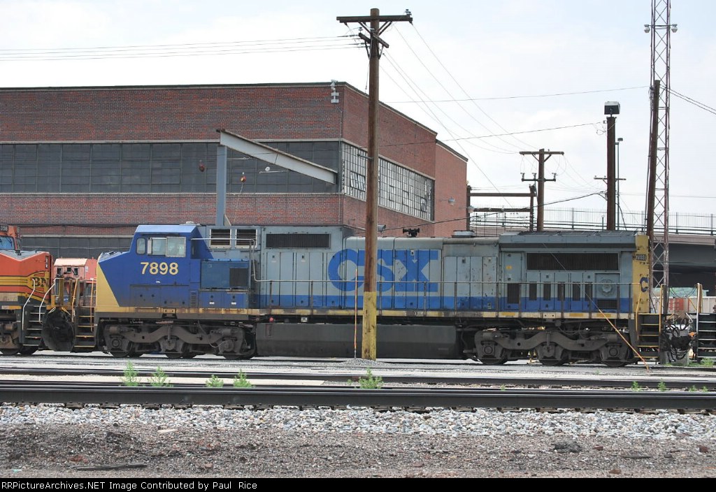 CSX 7898